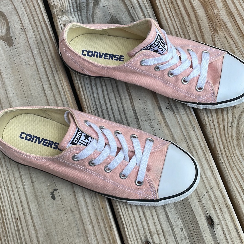 Pink Converse Women's Chuck Taylor All Star Size 6 - Gem